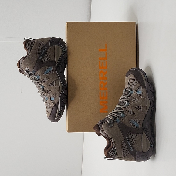 Merrell | Shoes | Merrell Deverta 2 Mid | Poshmark